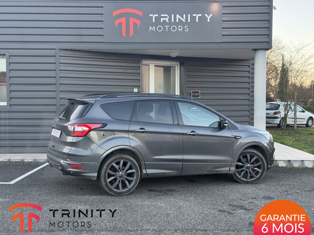 Ford KUGA d'occasion disponible | Trinity Motors